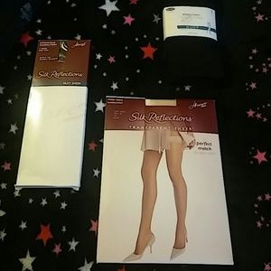 silk reflections | Accessories | Womens Hosiery | Poshmark